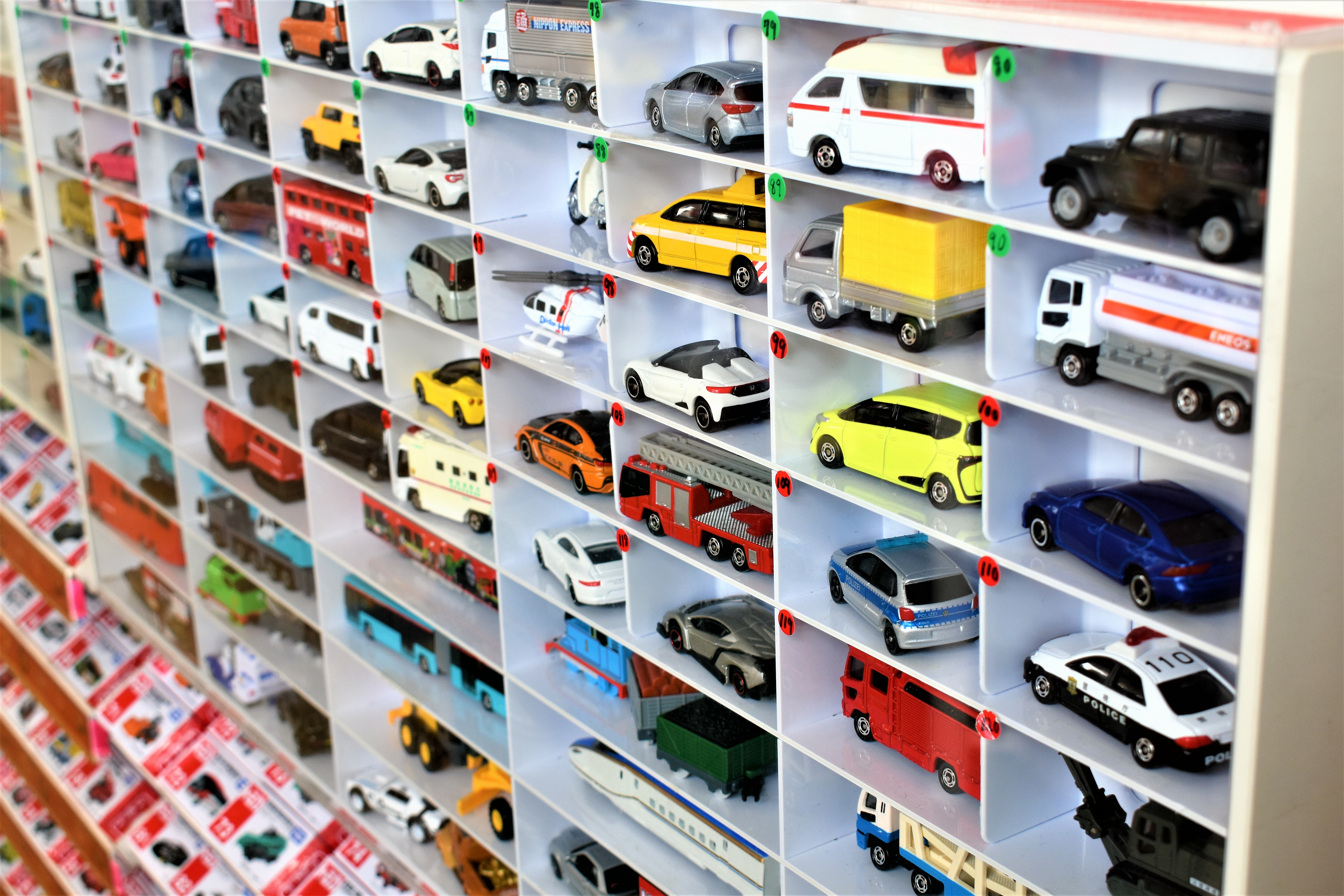 Psychology of Collecting: Why do People Collect Things? - Collectibles ...